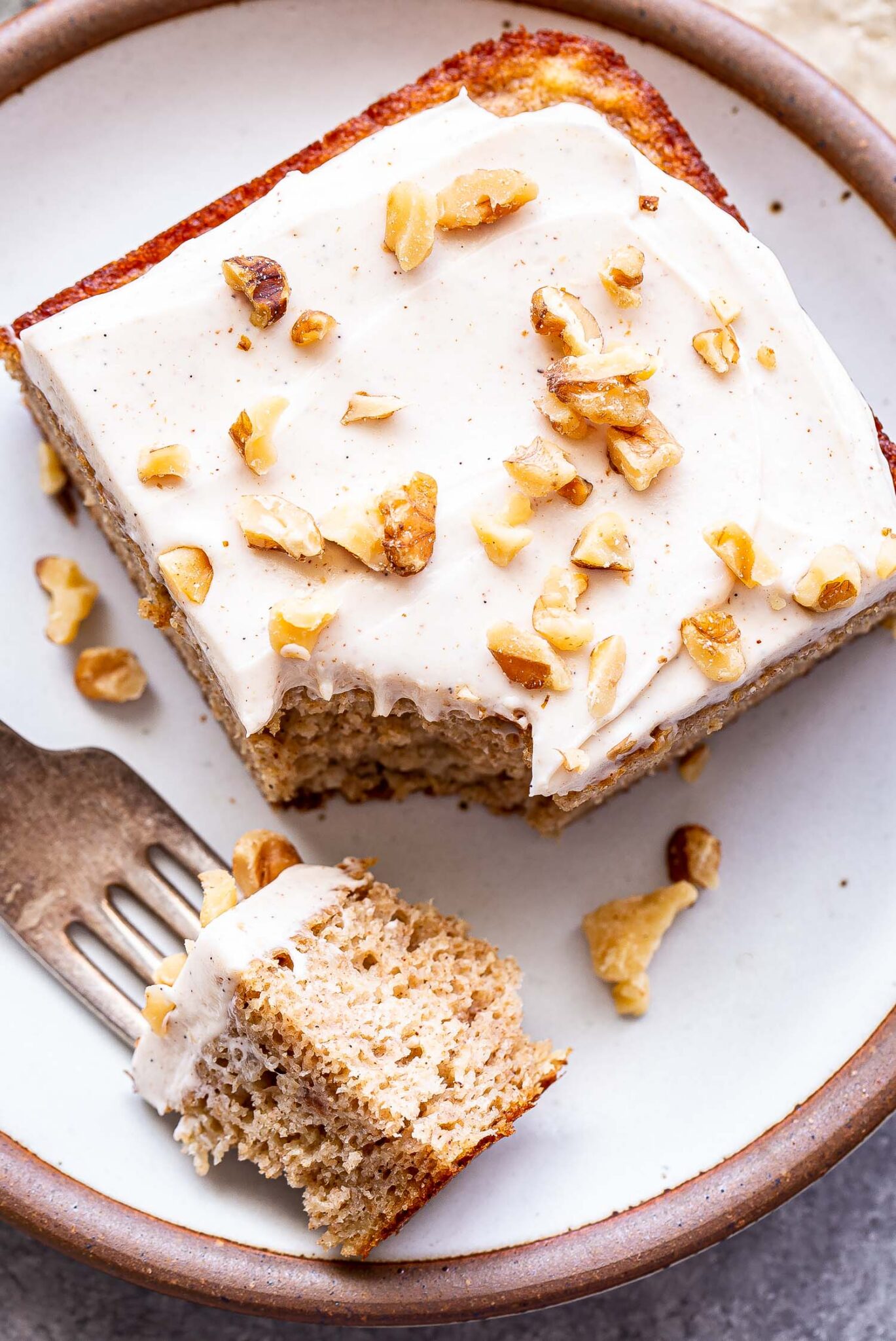 Banana Snack Cake with Cinnamon Cream Cheese Frosting - Recipe Runner
