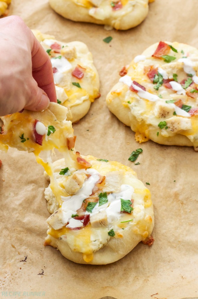 Chicken Bacon Ranch Mini Pizzas - Recipe Runner