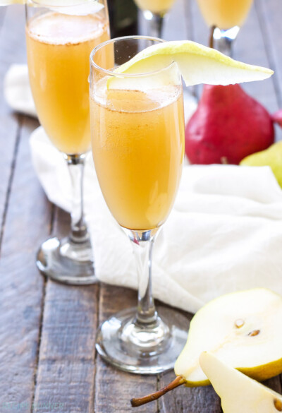Cinnamon Pear Mimosas - Recipe Runner