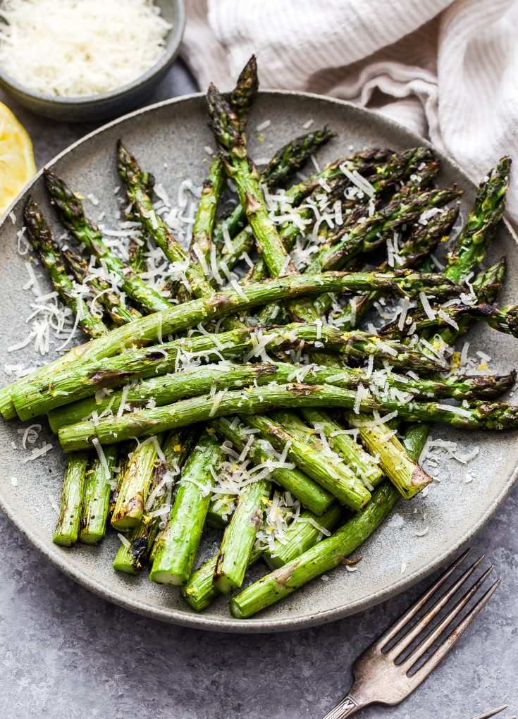 Lemon Parmesan Grilled Asparagus - Recipe Runner