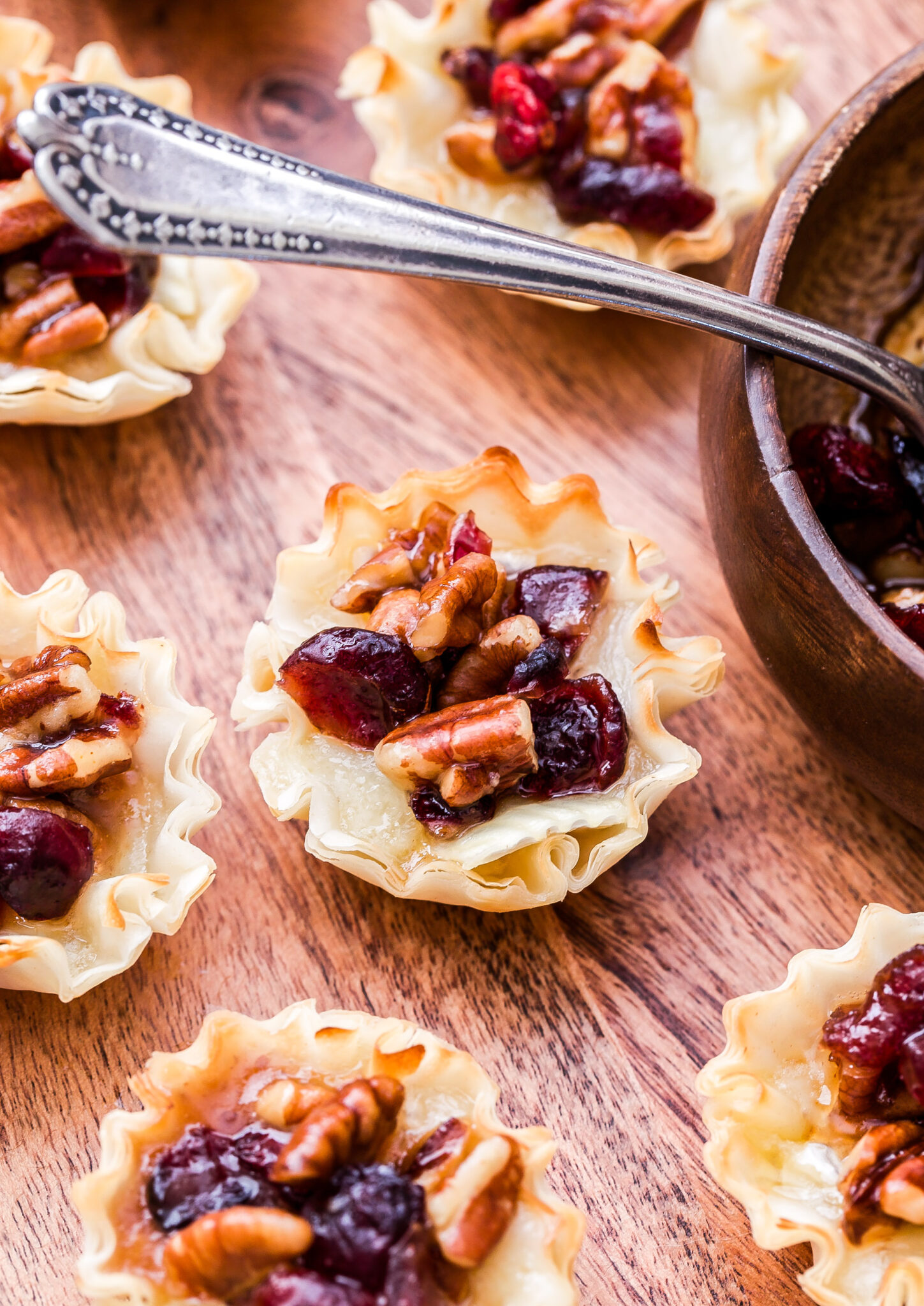 Cranberry Maple Pecan Baked Brie Bites - Recipe Runner