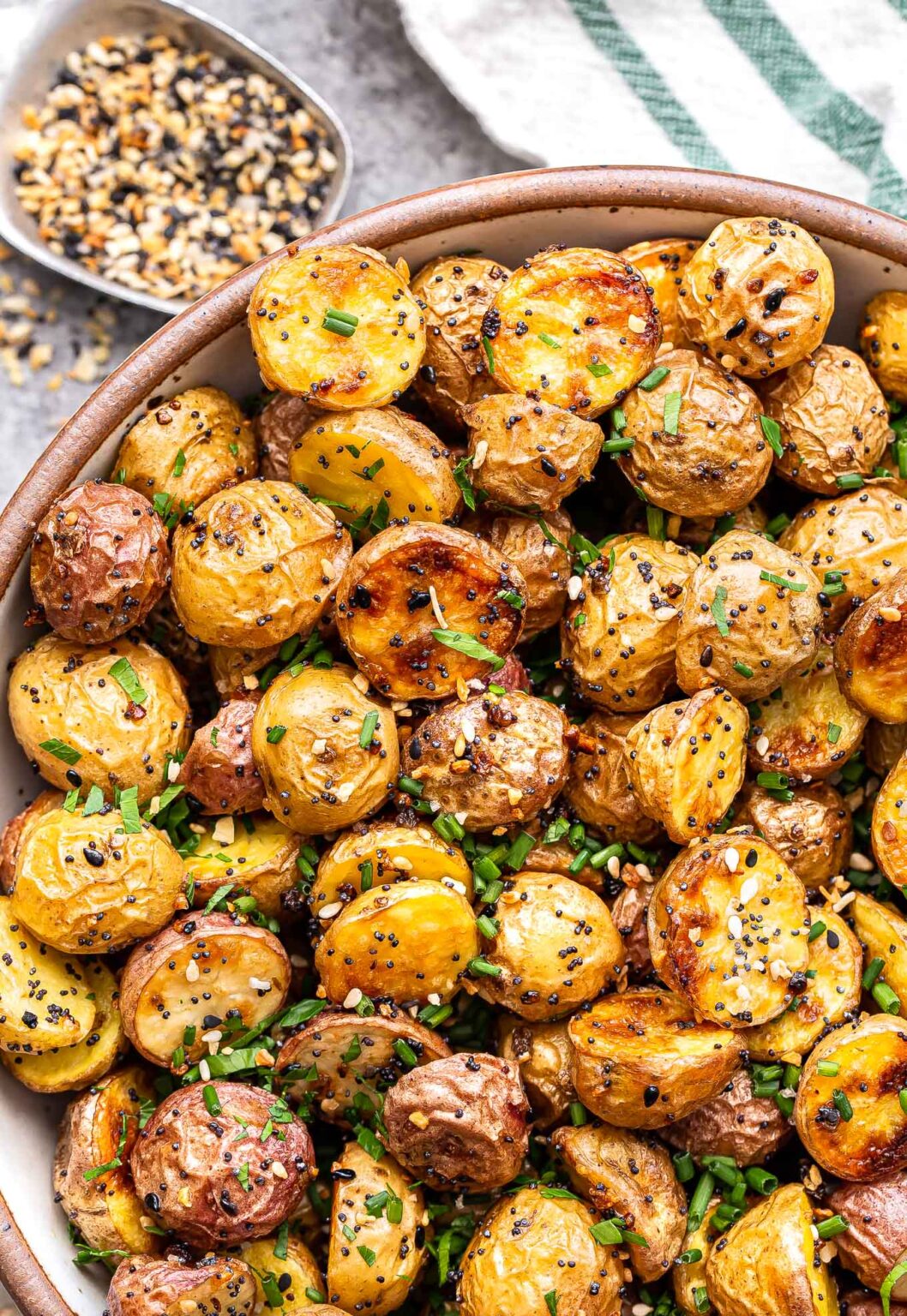 Everything Bagel Roasted Potatoes - Recipe Runner