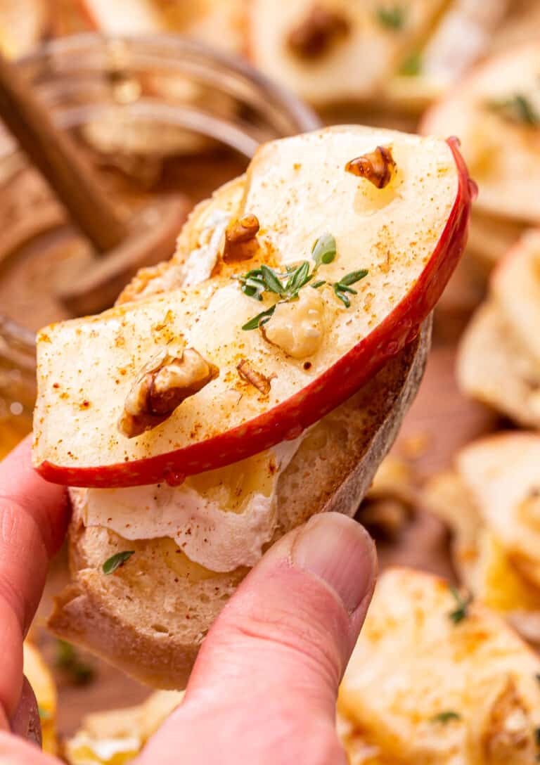 Apple Brie Crostini - Recipe Runner