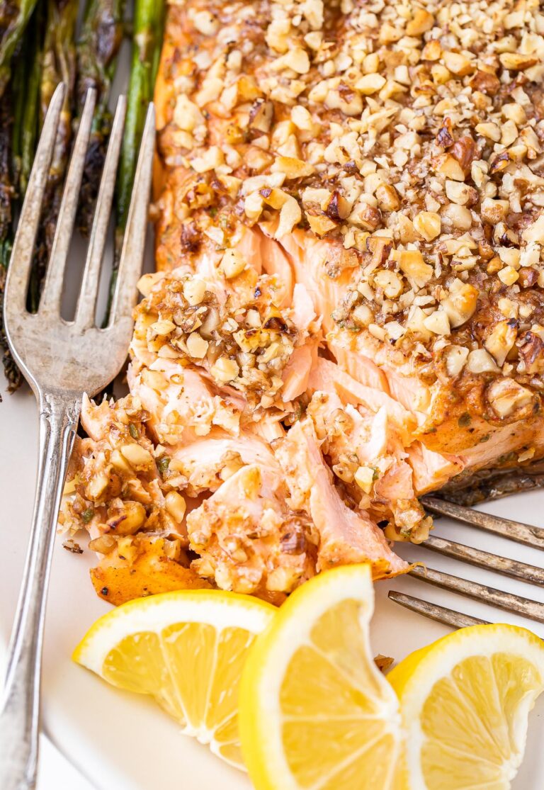 Walnut Crusted Salmon - Recipe Runner