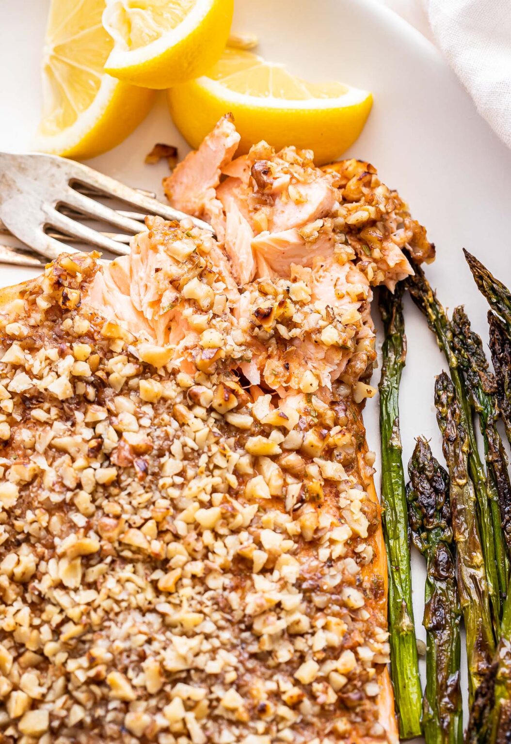 Walnut Crusted Salmon - Recipe Runner
