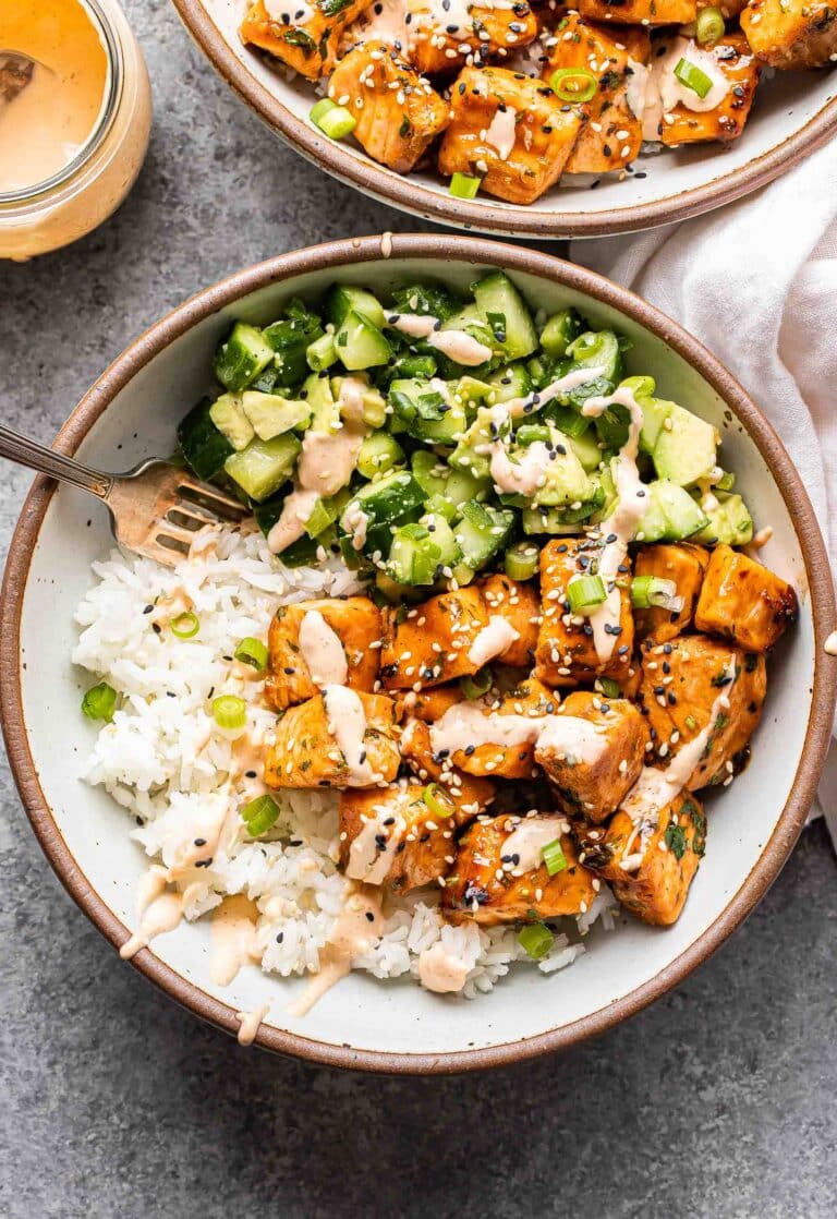 Spicy Salmon Bowls - Recipe Runner