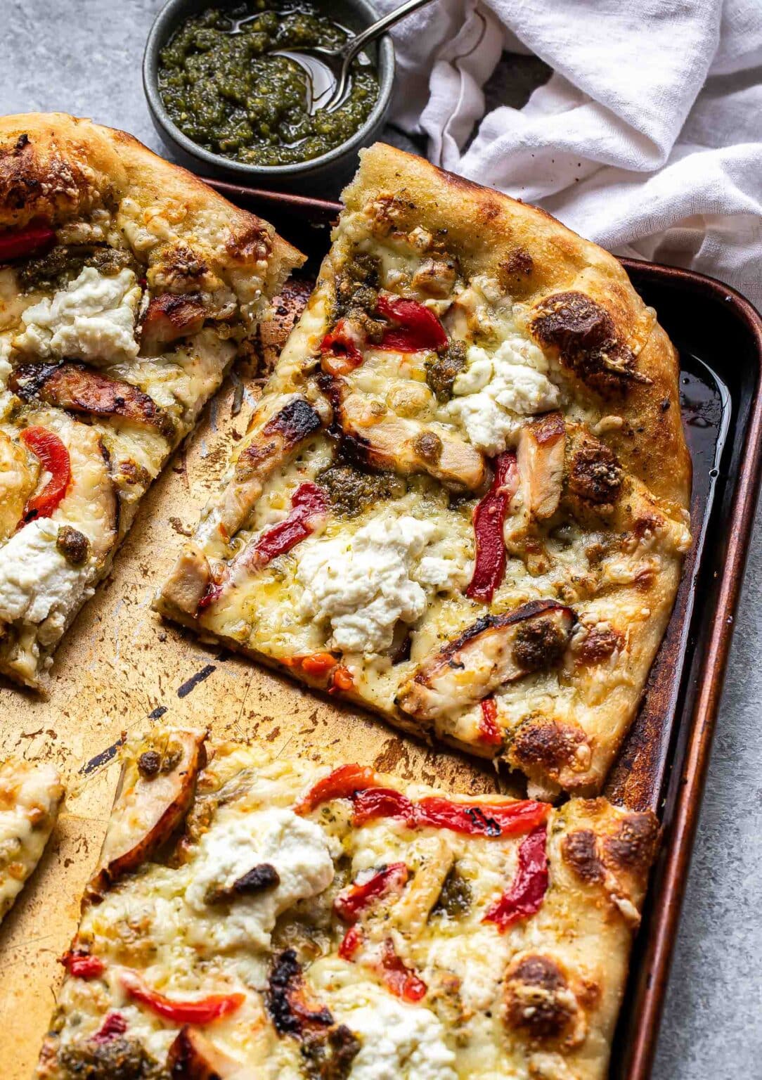Chicken Pesto Pizza - Recipe Runner