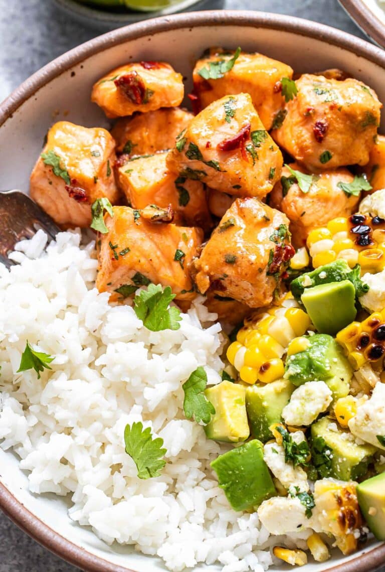 Honey Chipotle Salmon Bowls - Recipe Runner