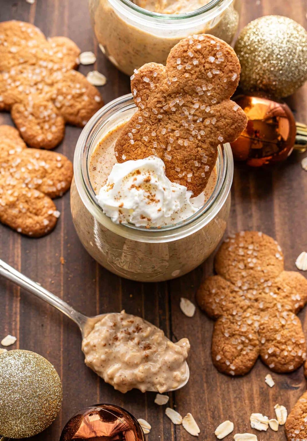 Gingerbread Overnight Oats - Recipe Runner