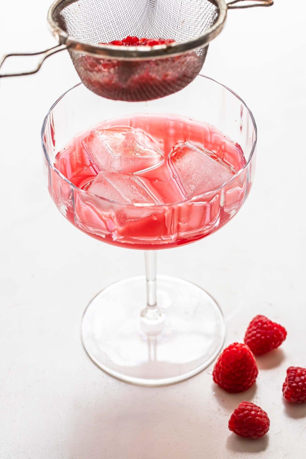 Raspberry Limoncello Spritz